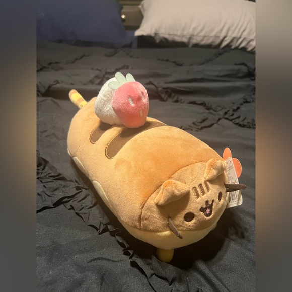 Pusheen | Toys | Eclair Pusheen Plushie | Poshmark